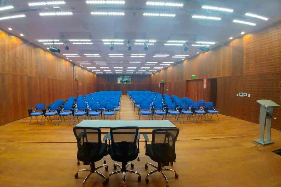 Auditorio Pabellón B - USMP - Santa Anita | MRUEDA INGENIEROS ...